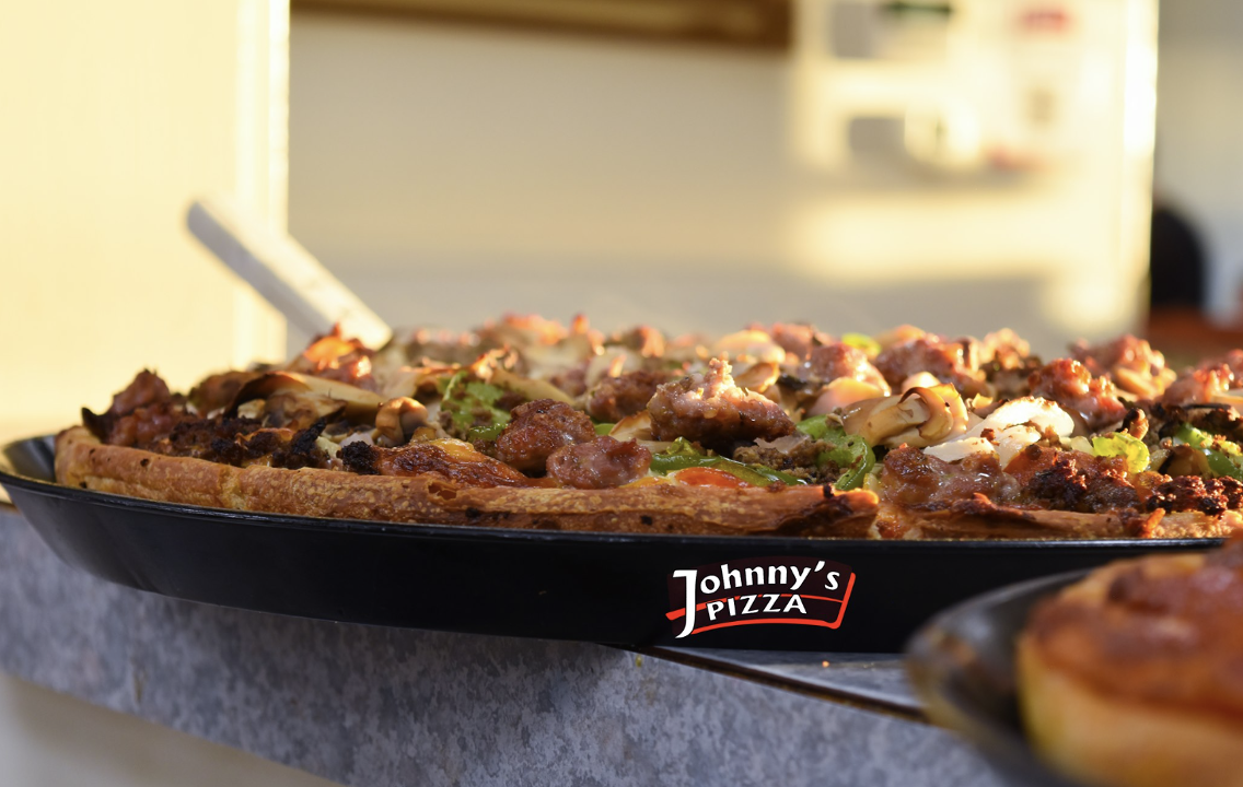 Johnnys Pizza - Roast Beef Grinder