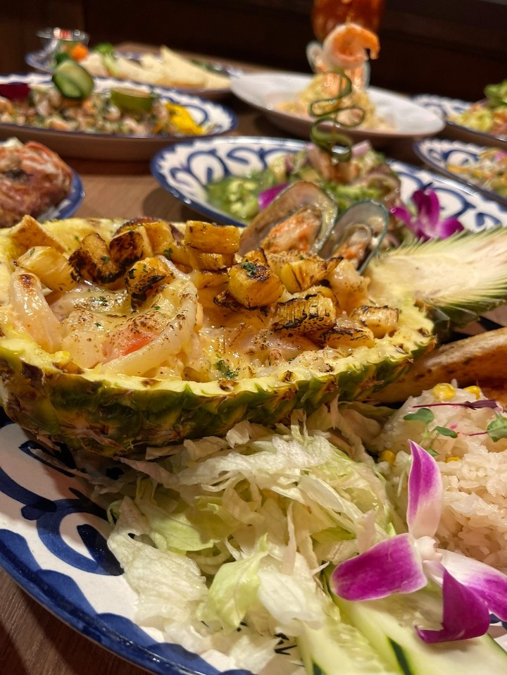 El Toro Prime 4901 East 82nd Street - Seafood Pineapple