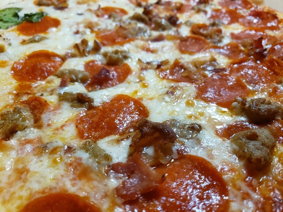 Bizzarro's Italian Restaurant - Suntree - 18" Cheese Pizza