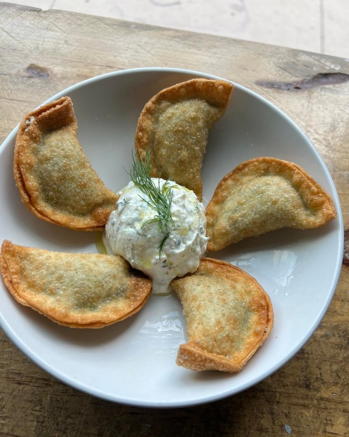 2400 University Ave - Spanakopita Samosa