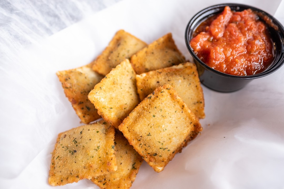 Frank's Pizzeria Gretna - Fried Ravioli