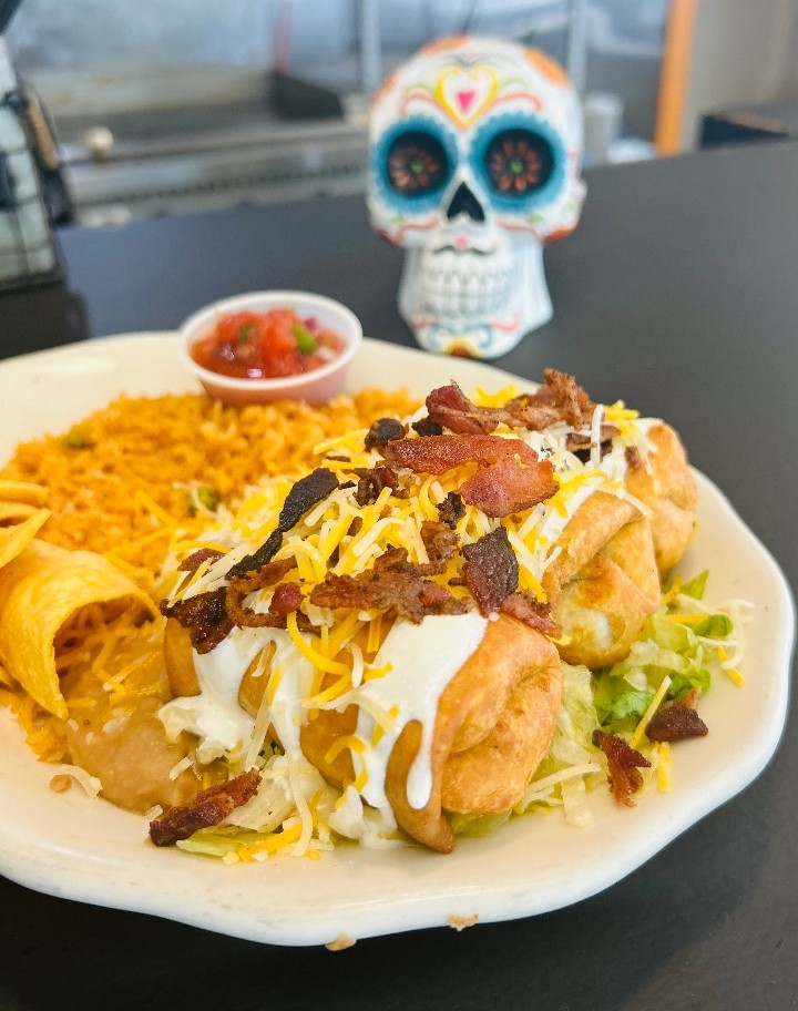 El Pocho's Mexican Grill 990 Lisbon st - Pork Baby Chimis meal