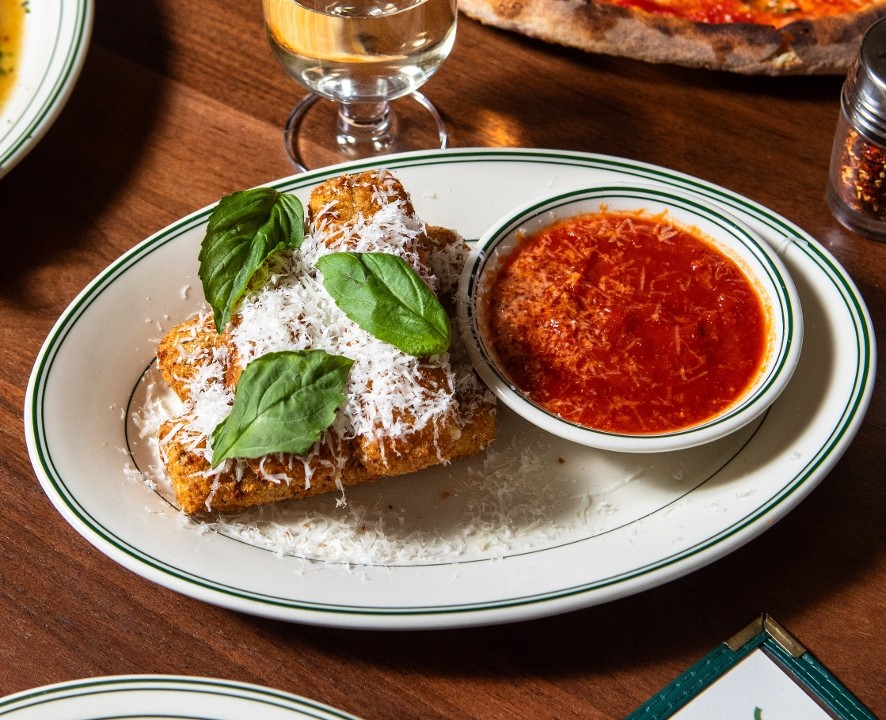 DeNucci's Lincoln Park - Hand-Pulled Mozzarella Sticks