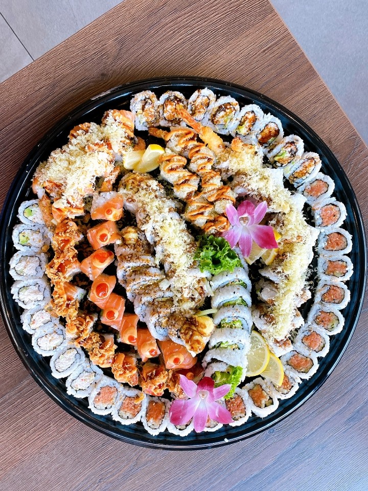 Little Sakana Mira Mesa | Toast