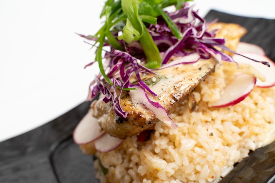 Hawaii Kai - ROD & REEL LOCAL CATCH