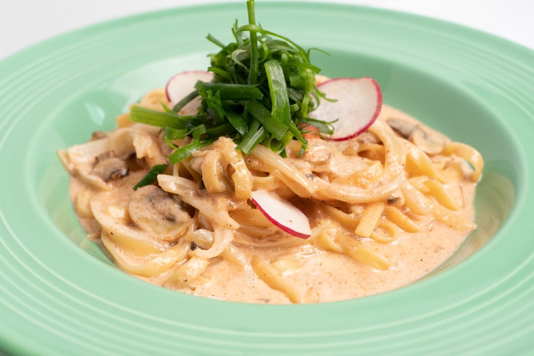 Hawaii Kai - PINKY PASTA