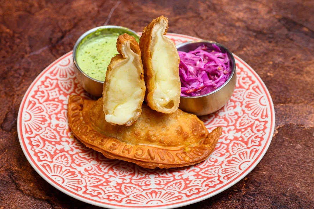 Albees Square - Cheese Empanada