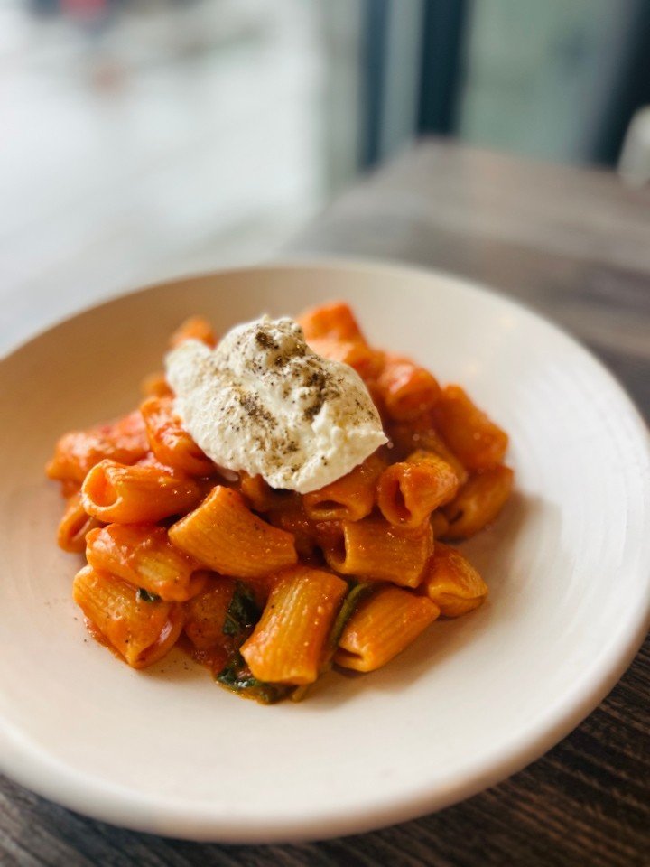 GH Pasta & Pizza - Rigatoni