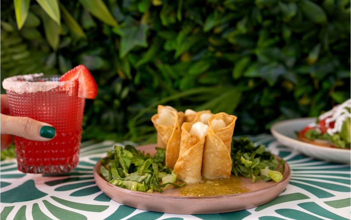 La Mesa Taqueria - pacifico DRAFT