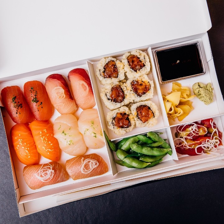 Golden Gai - Kikusui Funaguchi Gold Cup, 200ML