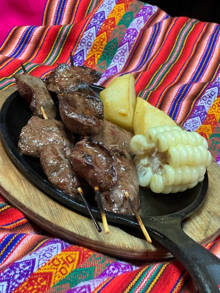 Piolin Jr Restaurant - POLLO Y CHAUFA VEGETALES / INCA COLA 2LT