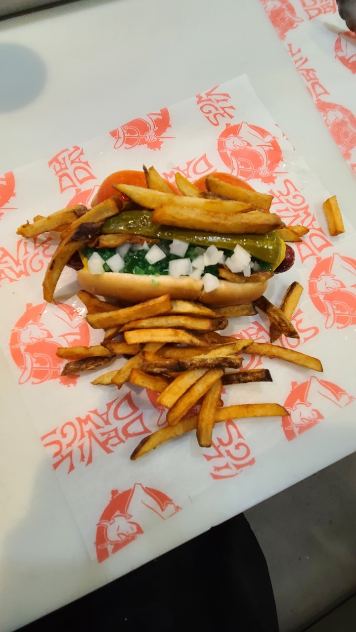 Devil Dawgs Evanston - Big Chicago Topped w/ S Fries