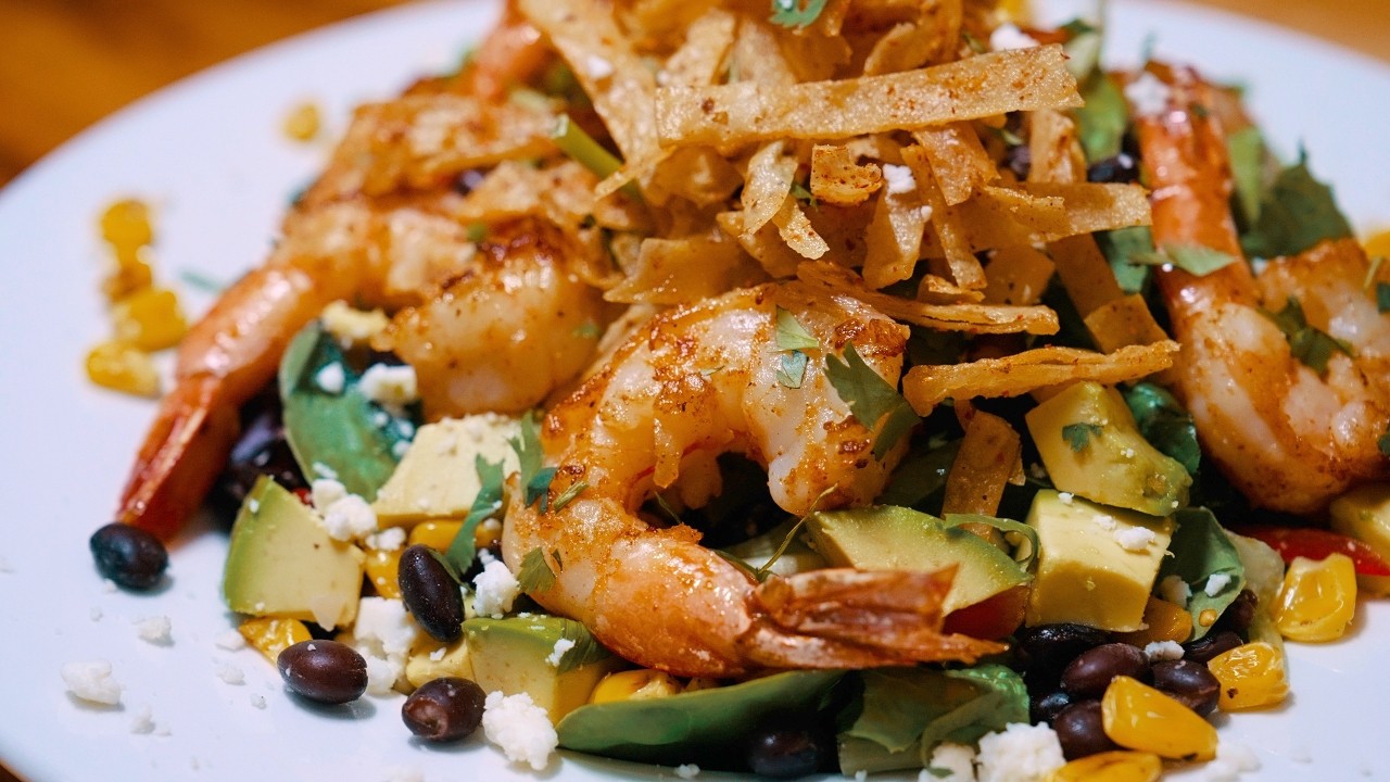 Loco Peppers Sports Cantina - Shrimp Avocado Salad