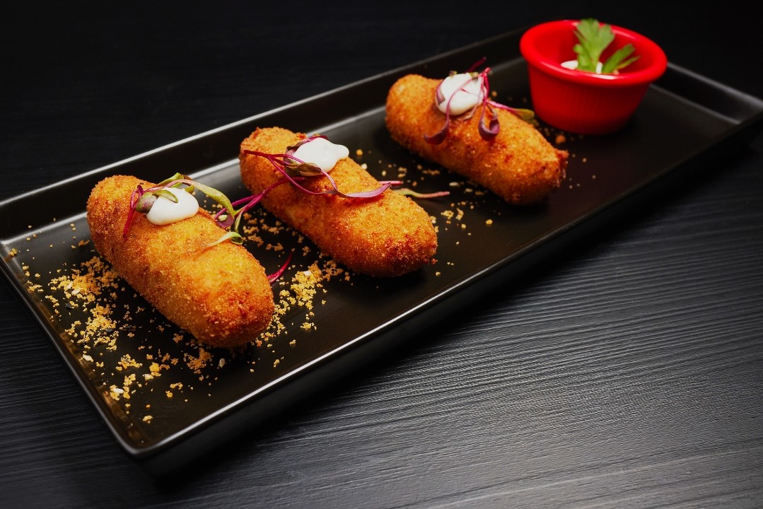 Exxodo Restaurant 5396 West 12th Avenue - Bistec de Cerdo Encebollado