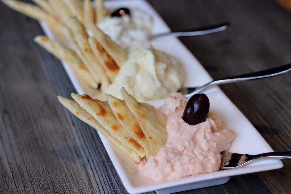 Plateia - LARGE GREEK