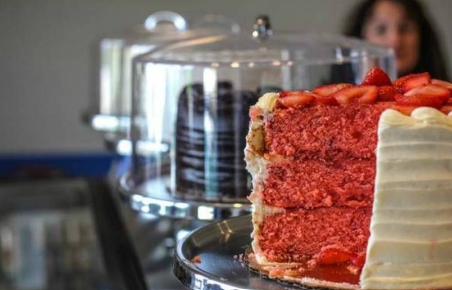 Cake Bar - Dallas | Toast