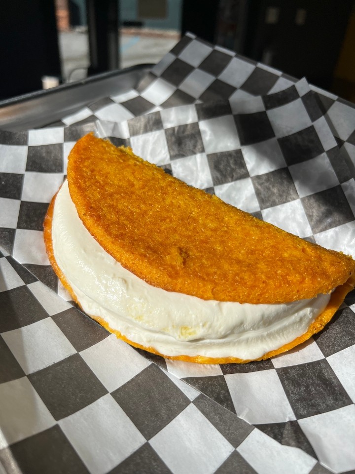 Fells Point - CHEESE CACHAPA