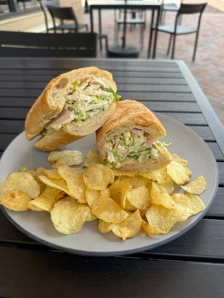 Yellow Umbrella Provisions - Libbie Mill - Grilled Chicken Sandwich