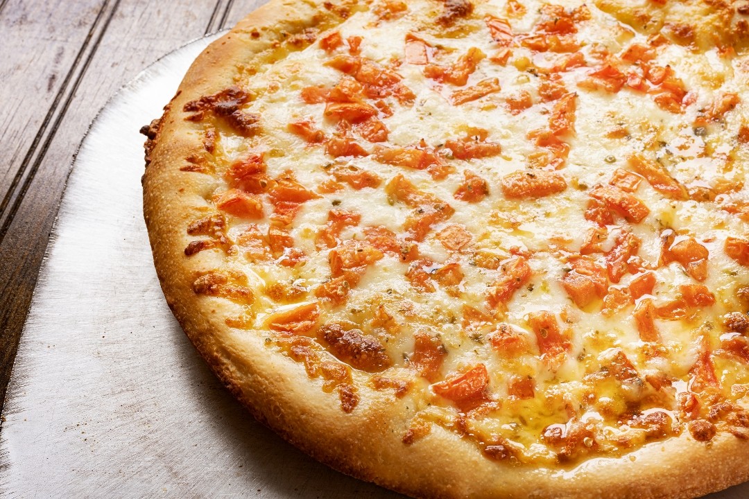 Lorenzo's Pizzeria - Lorain - Large CYO Pan Pizza