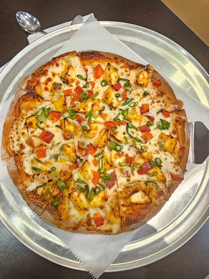 Curry Pizza Pointe - CHILLI PANEER