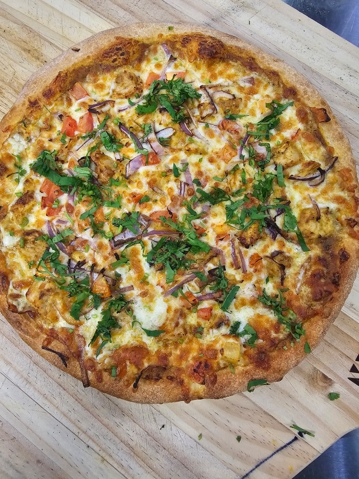 Curry Pizza Pointe - CURRY CHICKEN