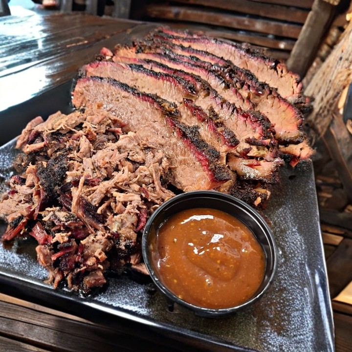 Oak Burn BBQ 821 Fairmont Boulevard - 1/2 LB Brisket