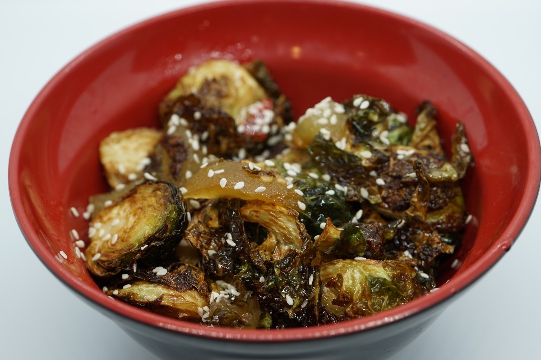 1001 Ash Avenue - Fried Dragons