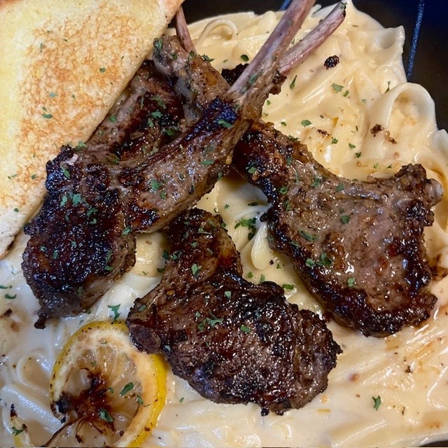 TRUFFLE CHICAGO - Lamb Chop Alfredo