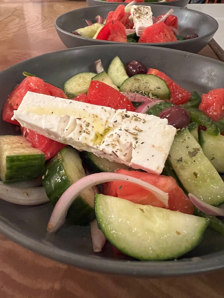 Kellari Taverna - Greek Salad