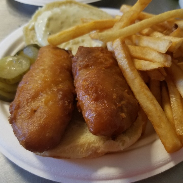 Quatman Cafe - Mason - Fish Sandwich