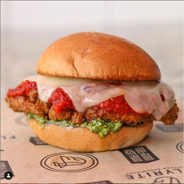 Flyrite Chicken Food Truck - Chicken Parmesan Sandwich Combo