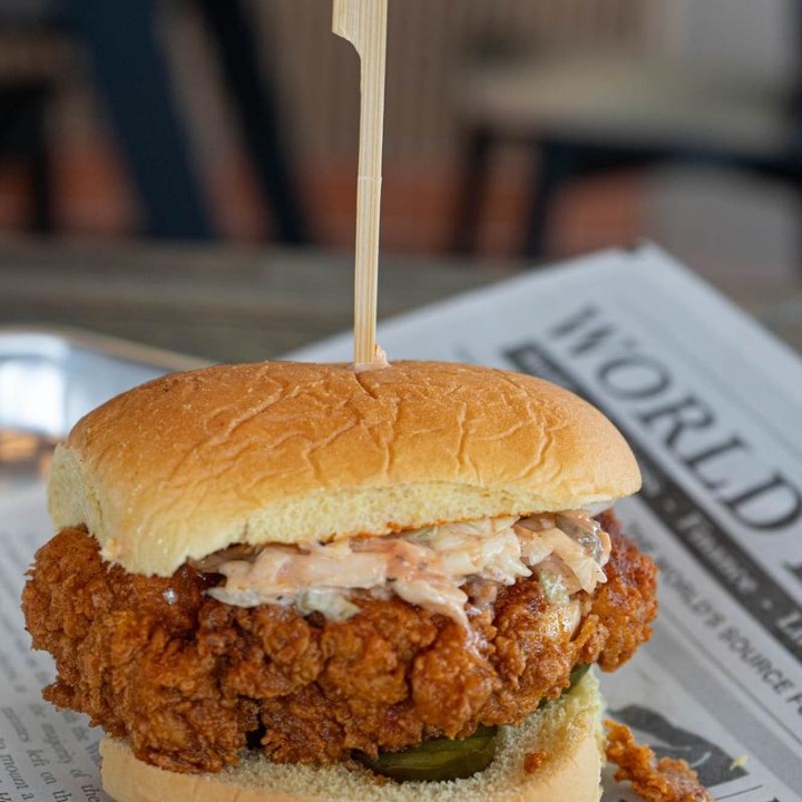 Bab’s Hot Chicken - Newark 174 E Main St. - Nashville Fries