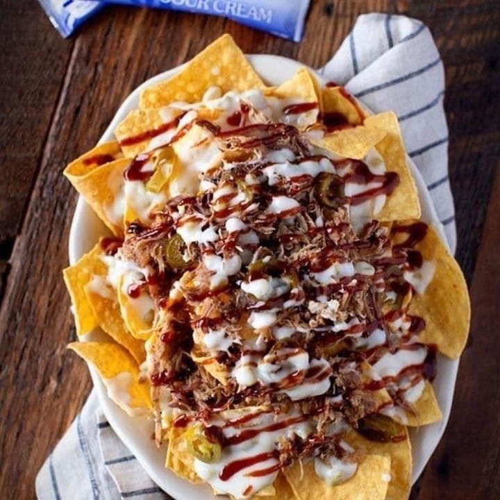 The Rebel Pig BBQ - Full Nacho