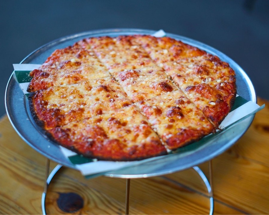 Dicey's Pizza & Tavern - Chicago Dicey's Pizza & Tavern - Chicago ...