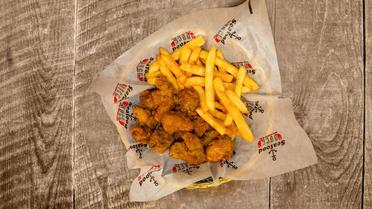 6791 W Newberry Rd - FRIED OYSTER BASKET (10)