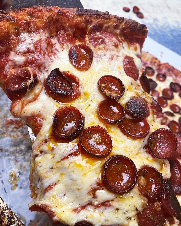 Macy’s Place Pizzeria