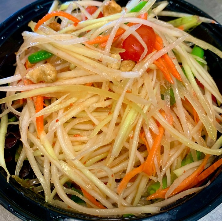 Spice & Spoon Thai restaurant-NRO 24002 Vista Montana - Som Tum (Papaya ...