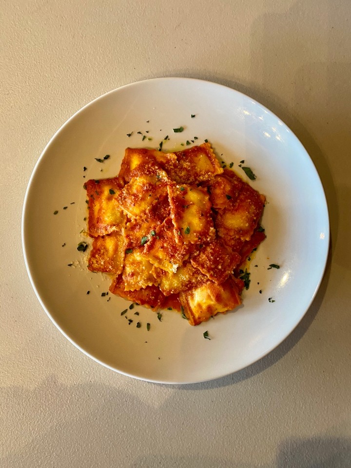 Toscanas Ristorante Bourbon Street - Cheese Ravioli