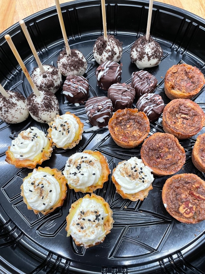 Southern Inn Restaurant - Platter of Dessert Minis