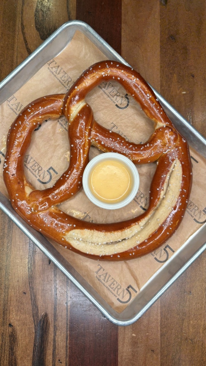 Tavern 5 - Mozzarella Sticks Appetizer