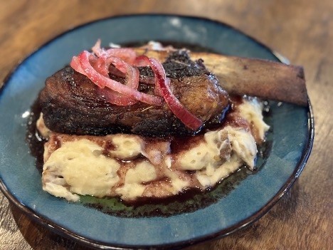 City Lines Bar & Grill - Braised Short Rib