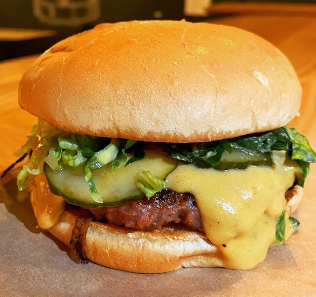 Cosmo Burger Cosmo Burger - Waldo - VEGAN CHEEZE BURGER