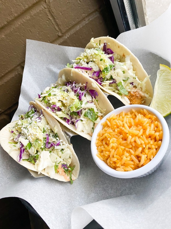 Lago Tacos Excelsior - 3 Zesty Walleye Tacos