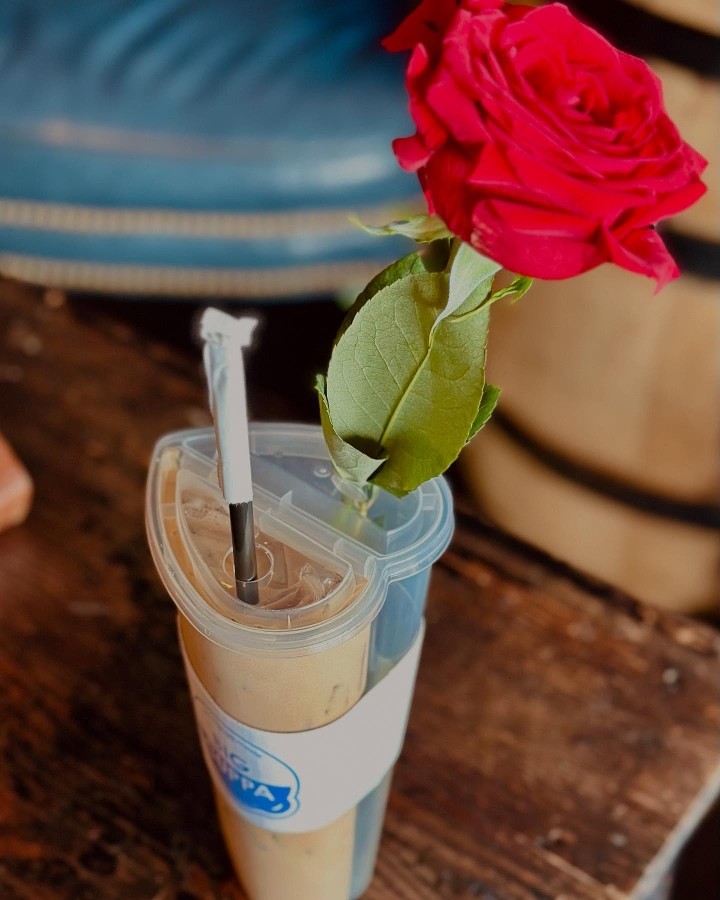 Big Cuppa - Main - Creme de Chai