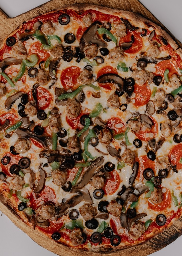 Christianos Pizza - Green Lake 530 State Hwy 23 - Medium Veggie