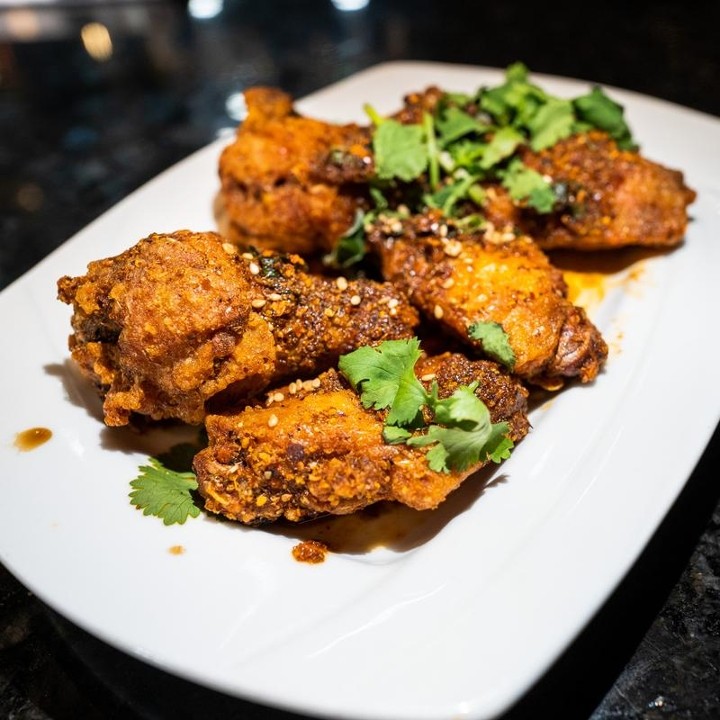 DASHI Sichuan Kitchen + Bar - FIRE & SPICE FLAPPERS 川味鸡翅 [6]