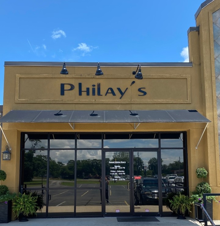 Philay’s Catfish N’ More - Fried Trio Platter