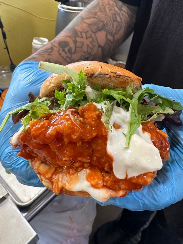 Sassy Bird 706 W Lancaster Blvd #101 - Sassy Salad