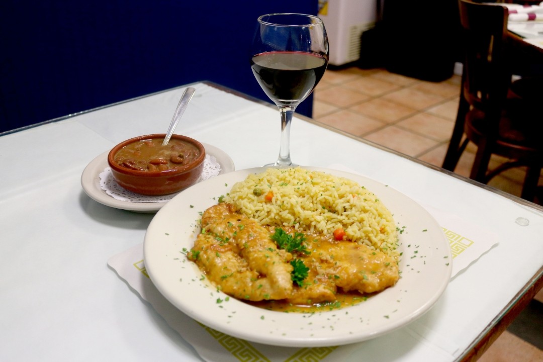 Colonia BBQ - Steak Sandwich