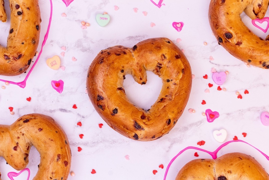 WEST SPRINGFIELD Tandem Bagel Company - Cherry Chocolate Heart Bagel